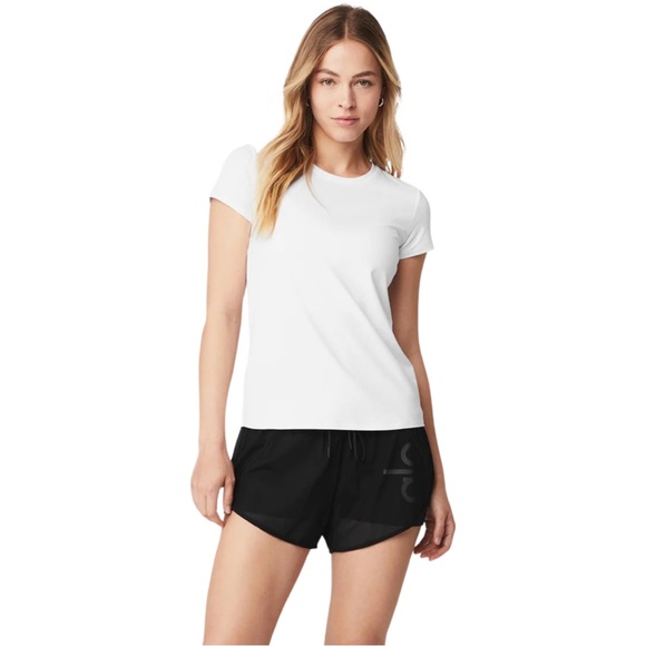 ALO Yoga | Tops | Alo Yoga White Small Alosoft Finesse Tee White Nwt ...